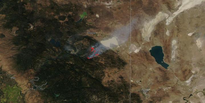 California's Walker Fire Nearl [IMAGE] | EurekAlert! Science News Releases