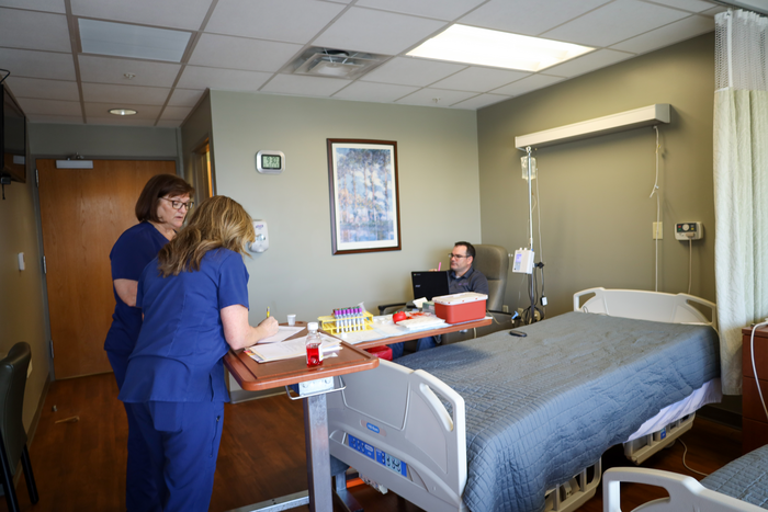 NPH Visit [IMAGE] | EurekAlert! Science News Releases