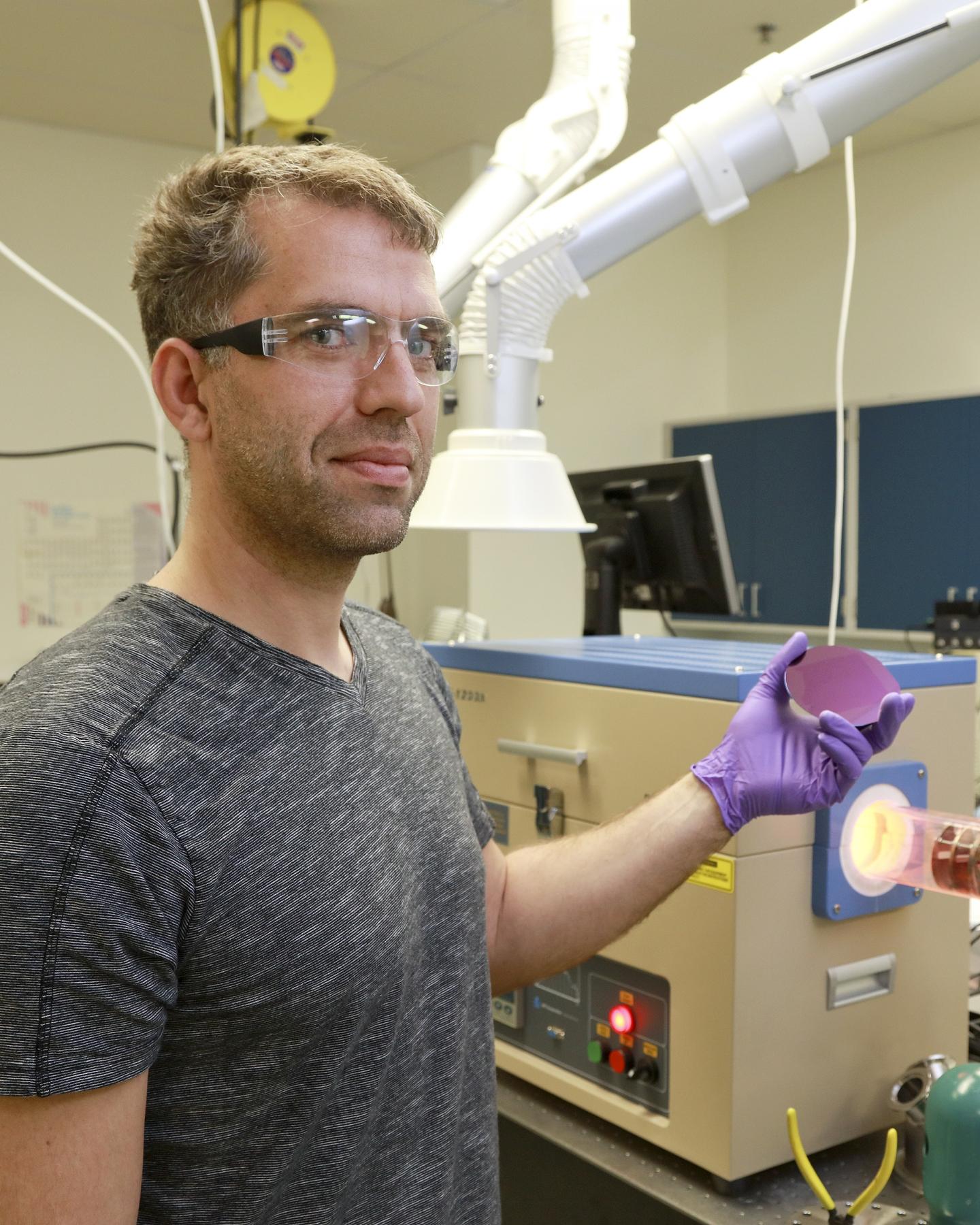 Ivan Vlassiouk, DOE/Oak Ridge [IMAGE] | EurekAlert! Science News Releases