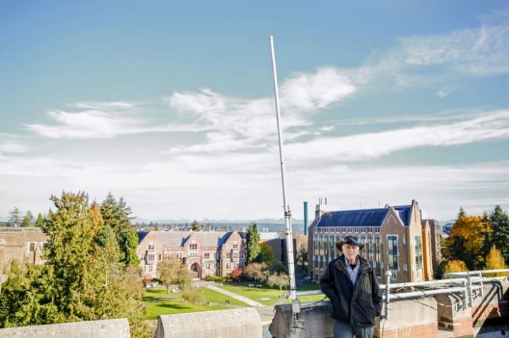 Lightning Detector [IMAGE] | EurekAlert! Science News Releases