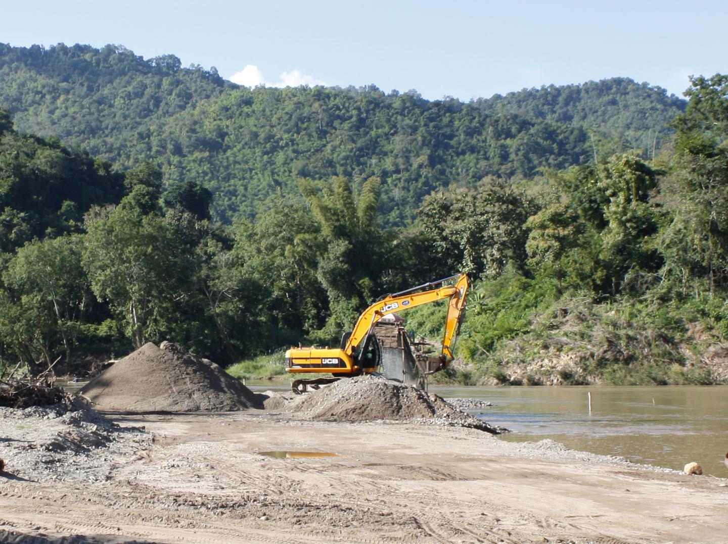 Hidden Impacts of Sand Extraction and Trade ( | EurekAlert!