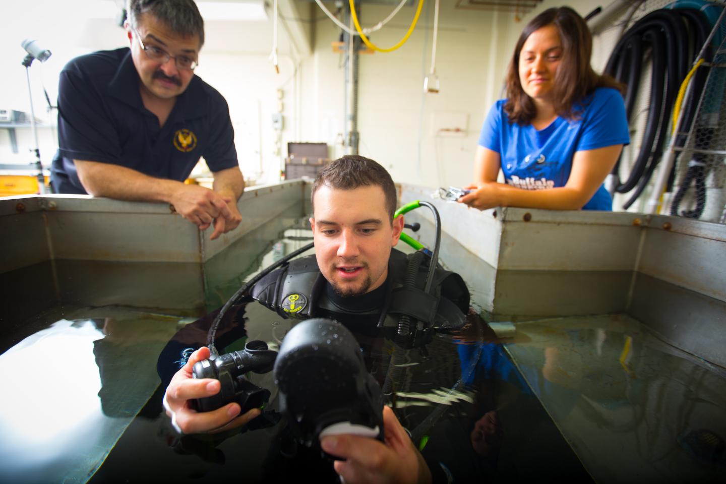 UB to study dangers of diver dehydration for | EurekAlert!