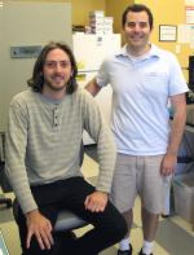 Christopher Farwell and David [IMAGE] | EurekAlert! Science News Releases