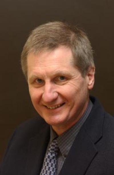 Derek Briggs, Director of Yale [IMAGE] | EurekAlert! Science News Releases