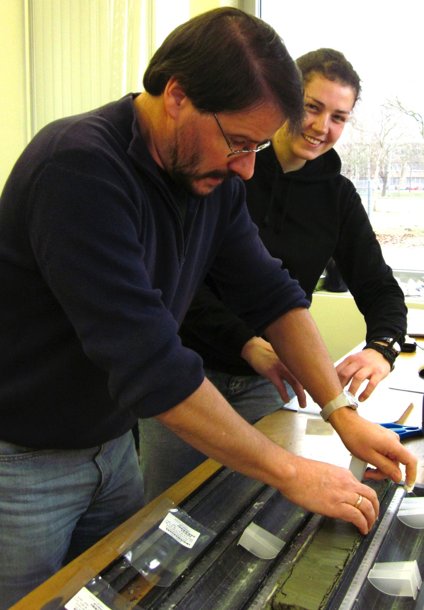 Dr. Thomas Litt and Manuela R& [IMAGE] | EurekAlert! Science News Releases