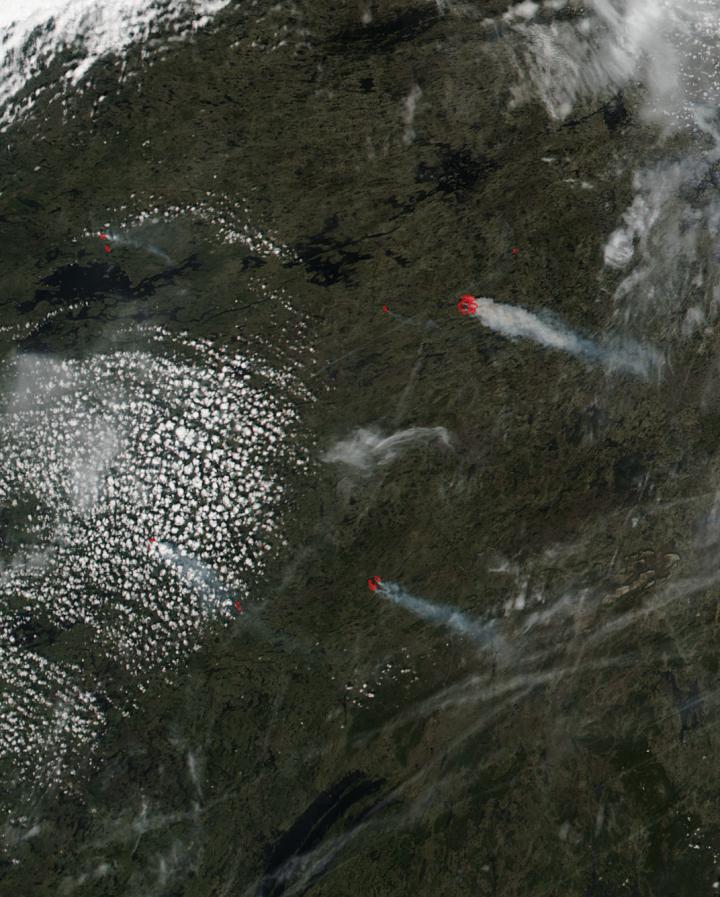 Lightning fires pop up overnight in Quebec | EurekAlert!