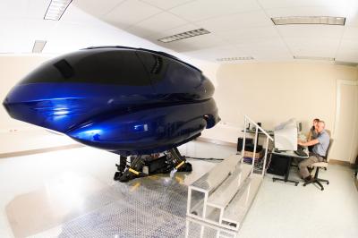 Virtual reality simulator lands at McMaster U | EurekAlert!