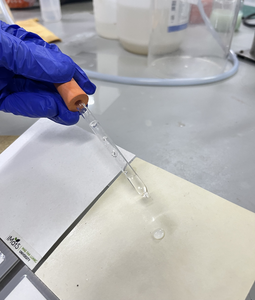 Shellac-based coating makes pulp materials su | EurekAlert!