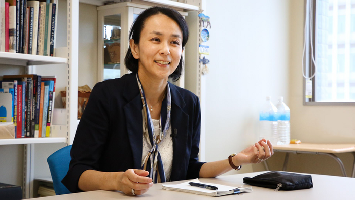 Indigenous dancers in blue jeans | EurekAlert!