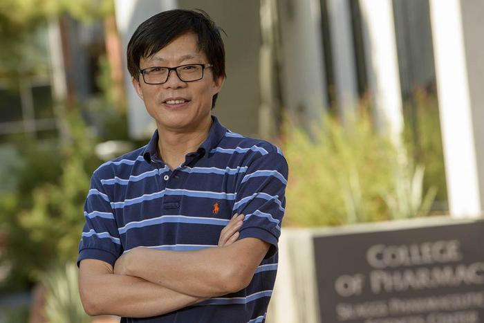 Wei Wang [IMAGE] | EurekAlert! Science News Releases
