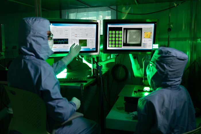 Needle-free COVID-19 vaccine shows promise | EurekAlert!