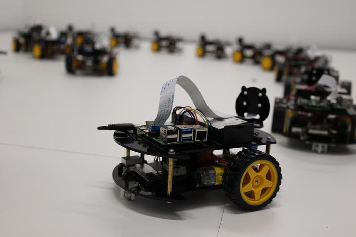 Swarm robotics [IMAGE] | EurekAlert! Science News Releases