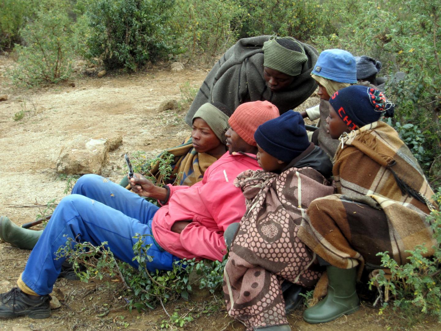 Mobile phone data 'predicts' wealth and pover | EurekAlert!