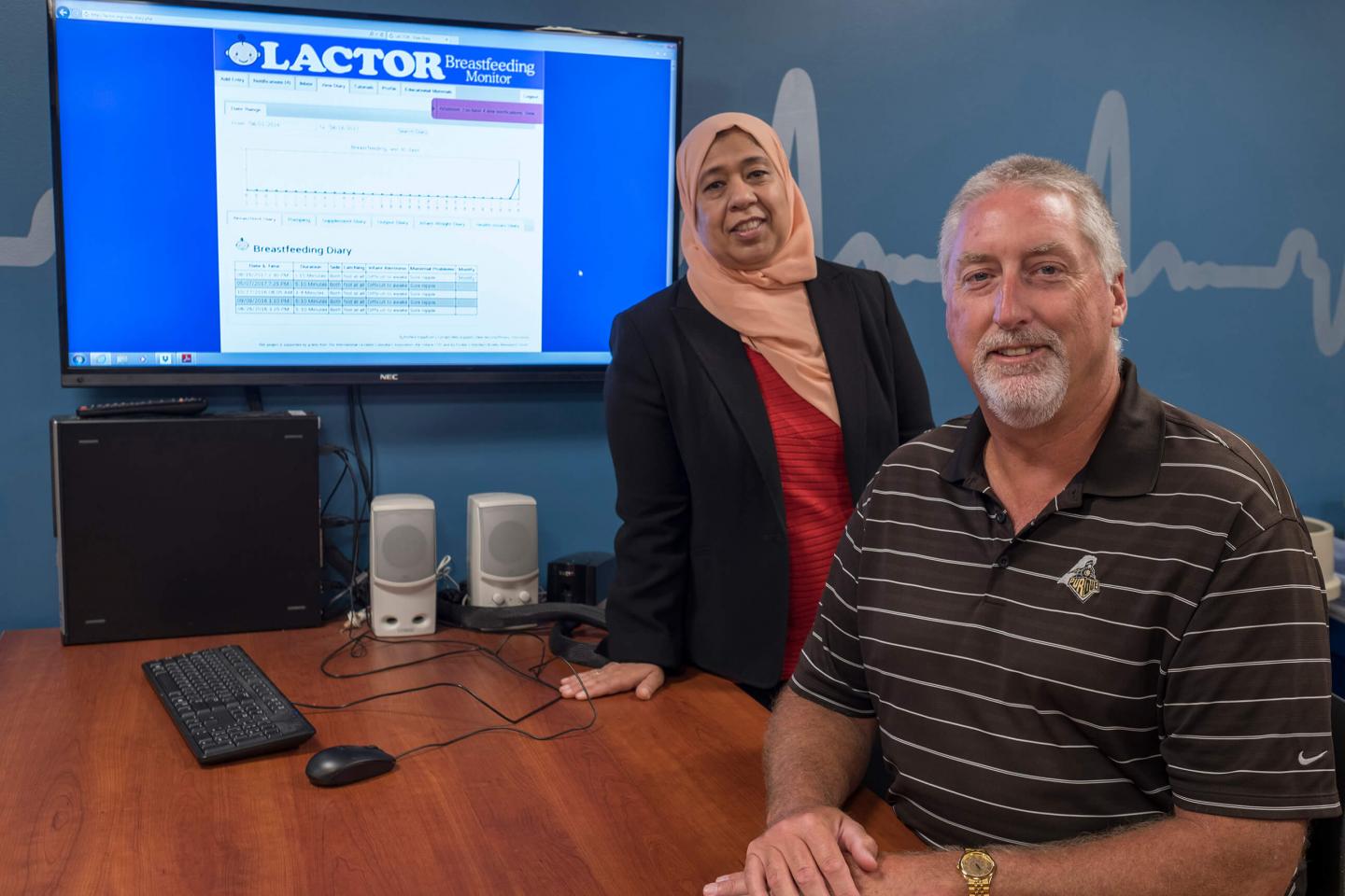 Azza Ahmed and Jeffrey Brewer, [IMAGE] | EurekAlert! Science News Releases