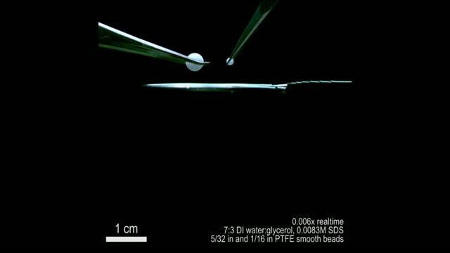 Free-Standing Liquid Membranes as Unusual Par | EurekAlert!