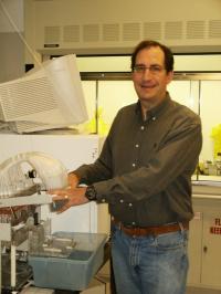 Bryan Roth honored for excellence in clinical | EurekAlert!