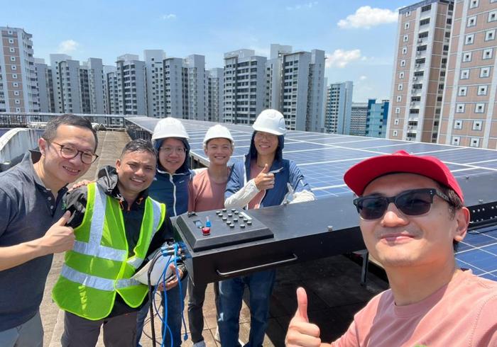 EtaVolt's team testing out the [IMAGE] | EurekAlert! Science News Releases