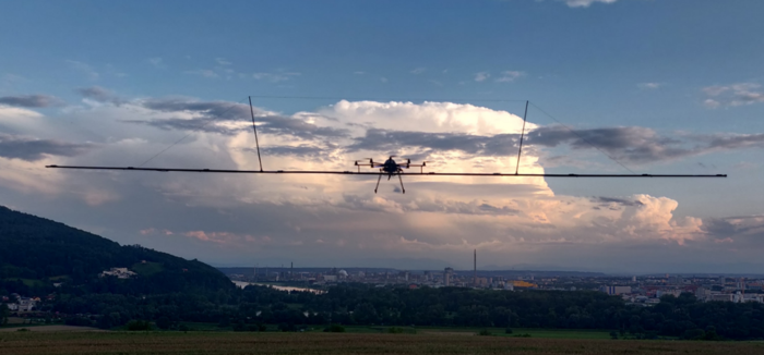 Drone operated 1D camera array [IMAGE] | EurekAlert! Science News Releases