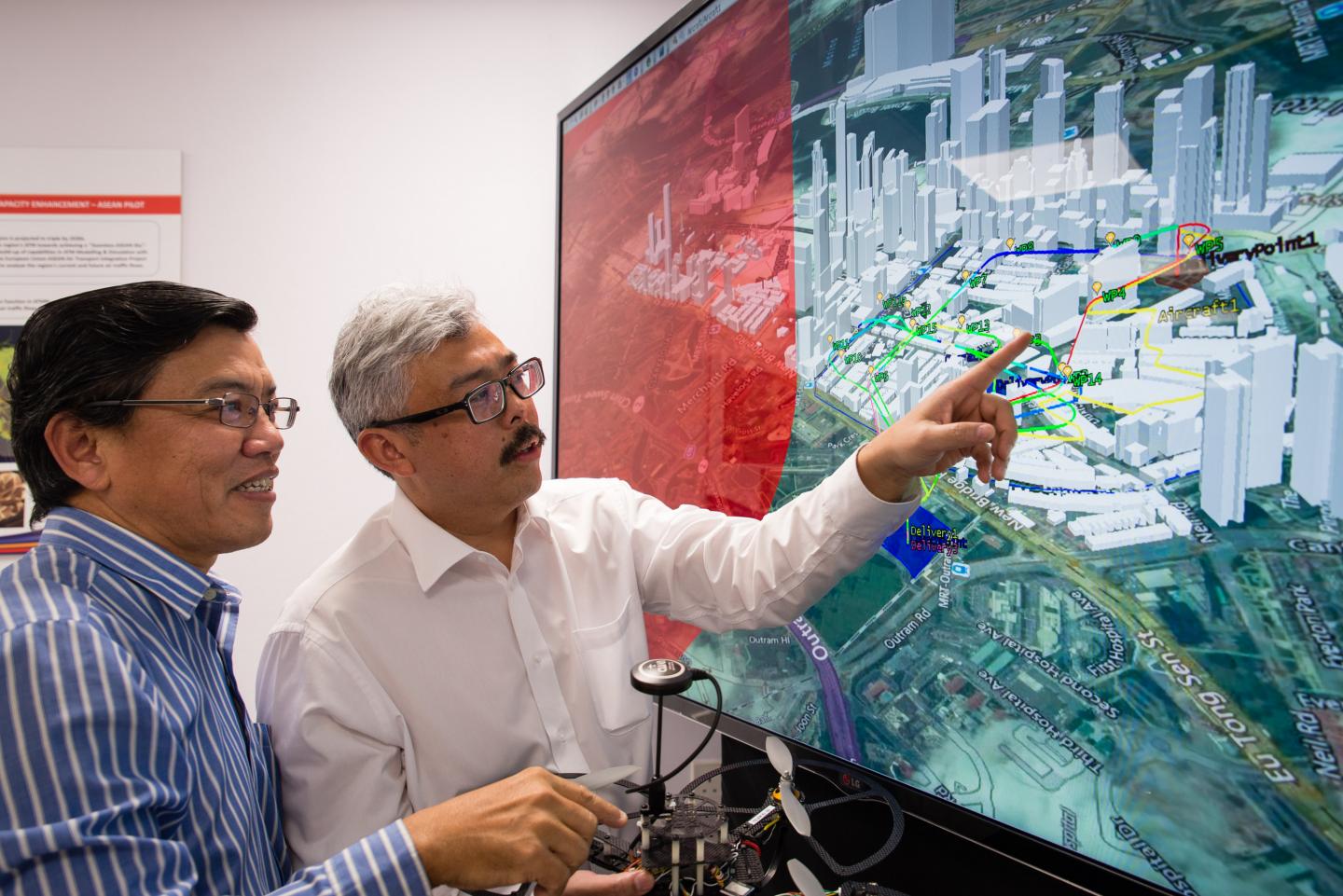 Low Kin Huat and Faisal Bin Mo [IMAGE] | EurekAlert! Science News Releases