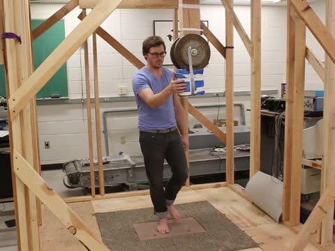 Flat-footed fighters | EurekAlert!