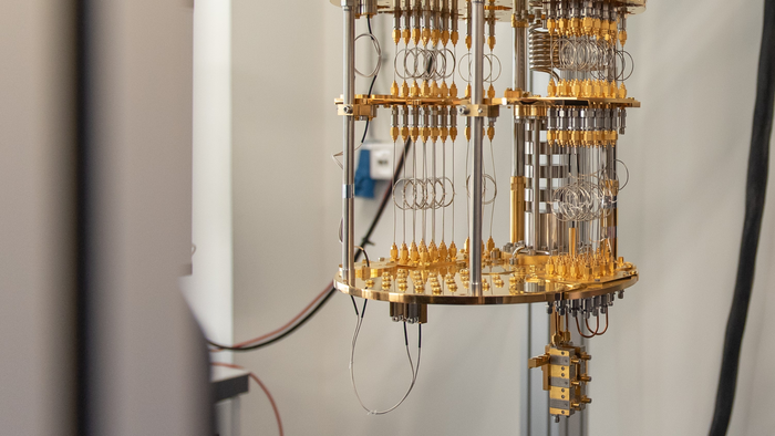 Inner parts of a cryogenic mea [IMAGE] | EurekAlert! Science News Releases