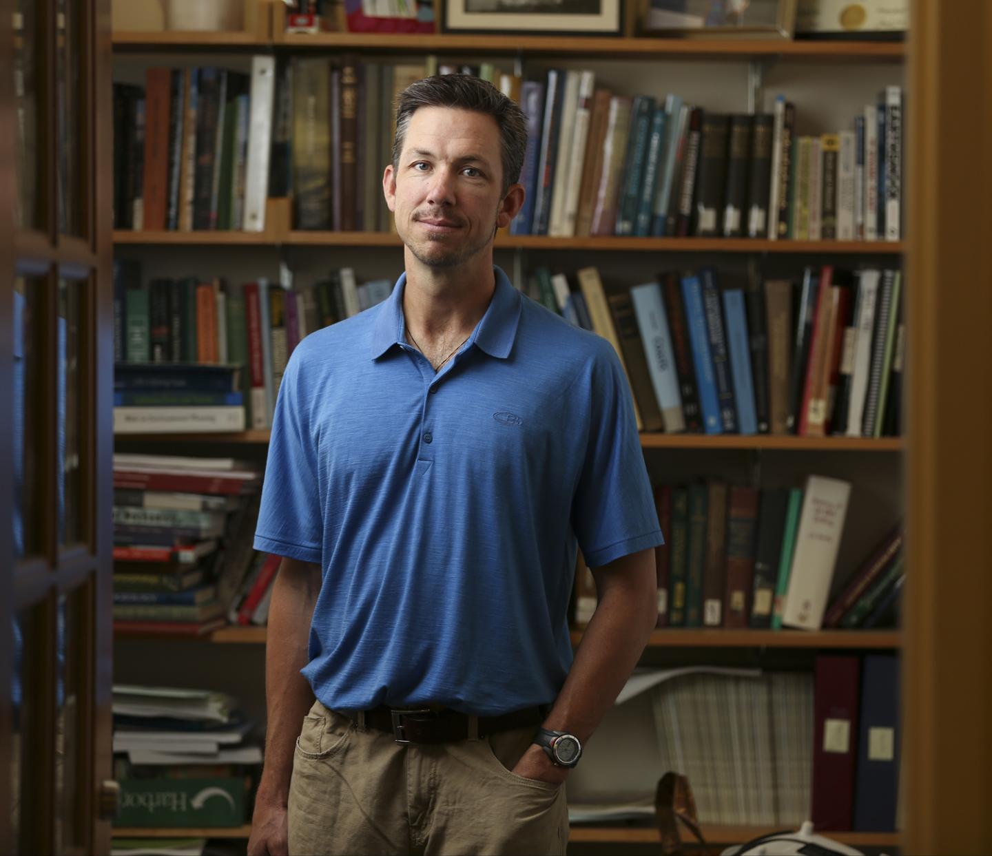 Joshua Roering, University of [IMAGE] | EurekAlert! Science News Releases