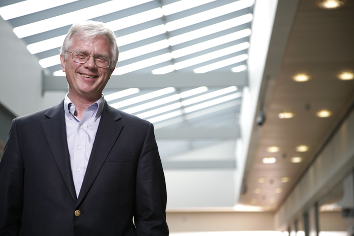 Stuart Lindsay [IMAGE] | EurekAlert! Science News Releases