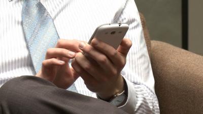 Taking a short smartphone break improves empl | EurekAlert!