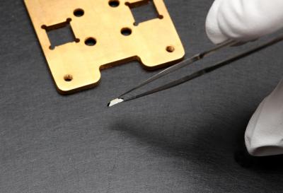 Placing Impurities in Diamonds [IMAGE] | EurekAlert! Science News Releases