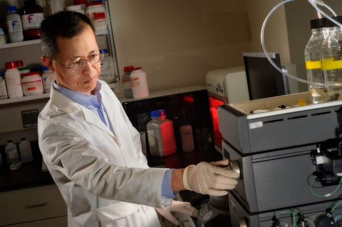 Mike Zhang [IMAGE] | EurekAlert! Science News Releases