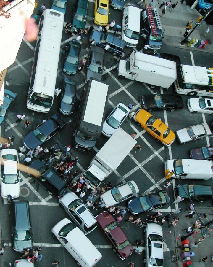 Gridlock Manhattan [IMAGE] | EurekAlert! Science News Releases