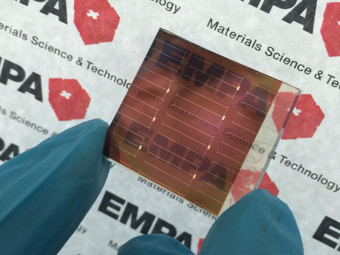 Tandem solar cells are simply better | EurekAlert!