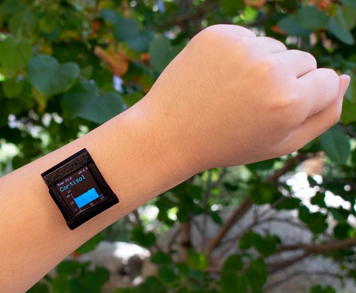 Image of cortisol smartwatch [IMAGE] | EurekAlert! Science News Releases