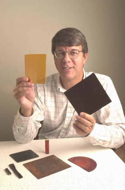 Iowa State corn/soy plastics to be made into | EurekAlert!