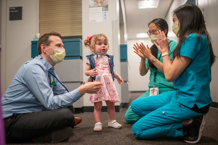 Everly with some members of he [IMAGE] | EurekAlert! Science News Releases