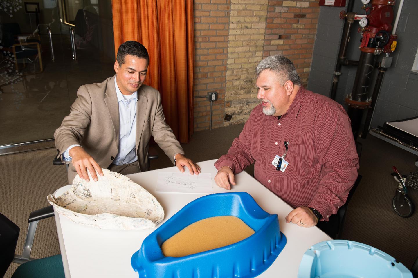 Louis Weijers and Angel Doming [IMAGE] | EurekAlert! Science News Releases