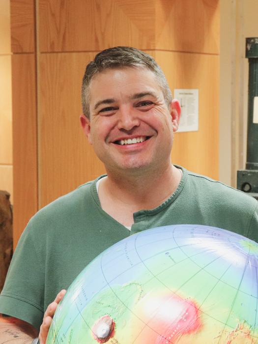 Eric Hiatt [IMAGE] | EurekAlert! Science News Releases