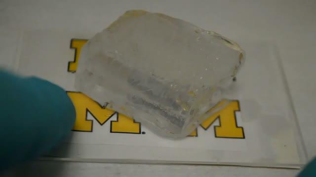 Durable Surface Coatings Repel Ice (1 of 6) | EurekAlert!