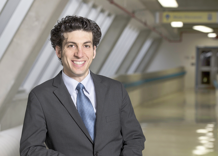 Single-dose treatment reduces risk of COVID-1 | EurekAlert!