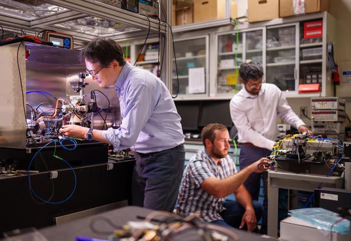 Photonics Lab [IMAGE] | EurekAlert! Science News Releases