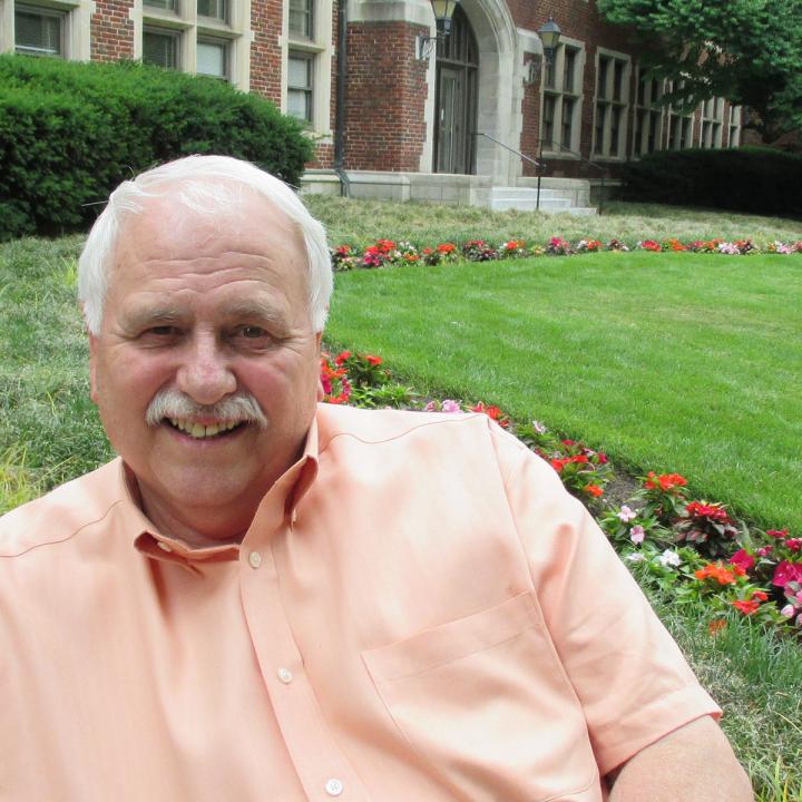UTIA animal science professor presented with | EurekAlert!