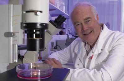 Professor Sir Martin Evans wins Nobel Prize f | EurekAlert!