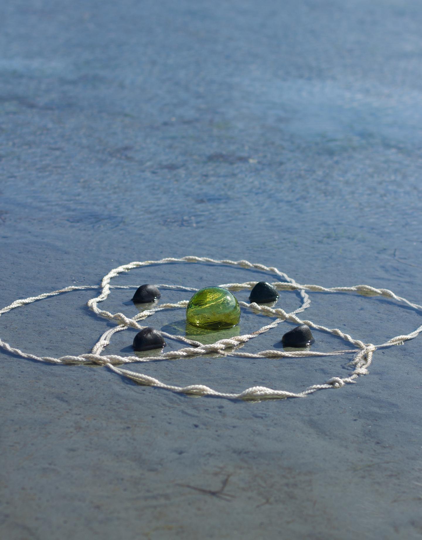 The World's Tiniest Synthesized Braid (2 of 6 | EurekAlert!