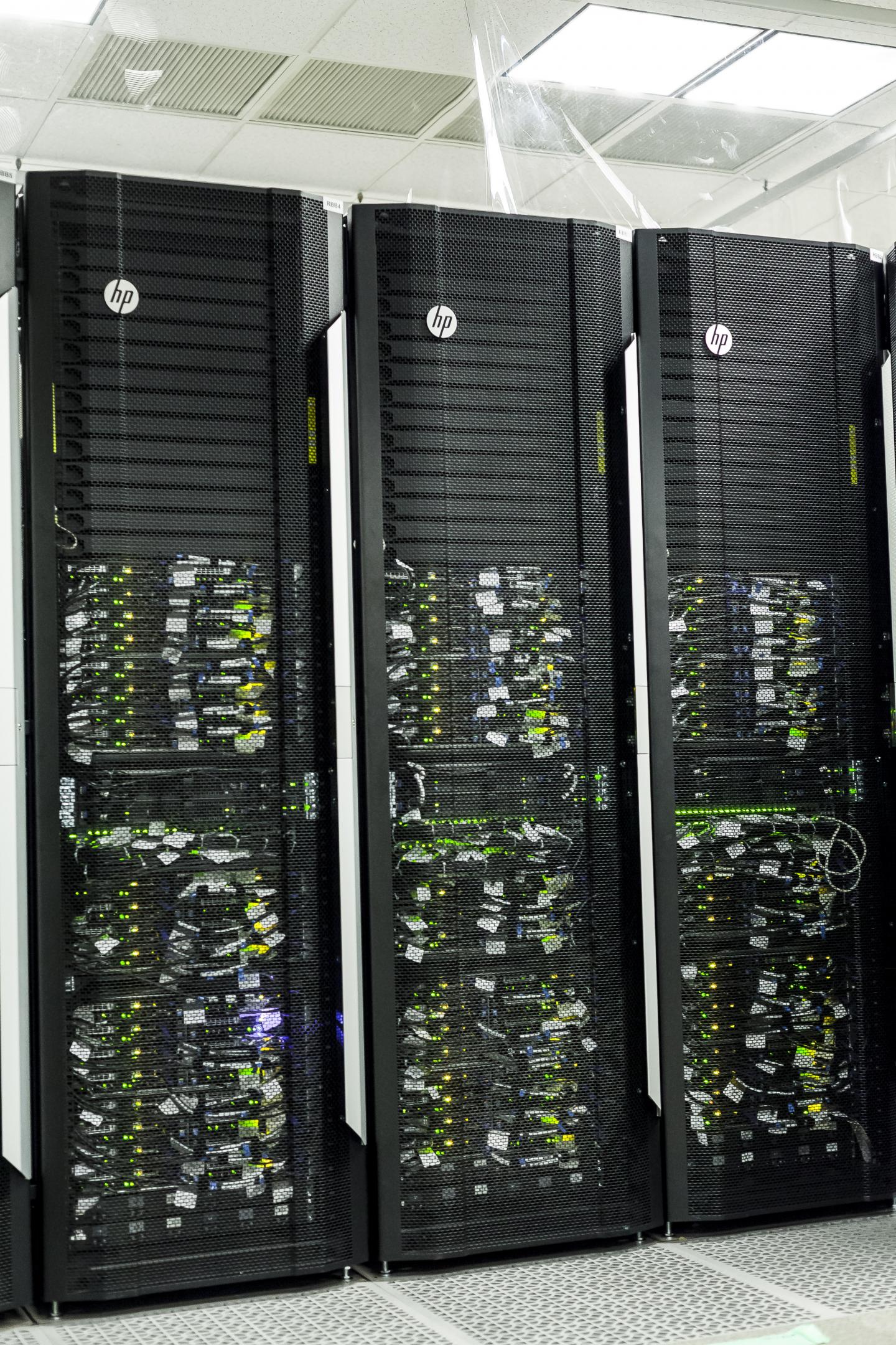 Chancellor helps OSC dedicate Ruby Cluster | EurekAlert!