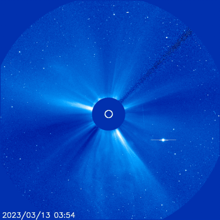 A powerful solar eruption on far side of sun | EurekAlert!