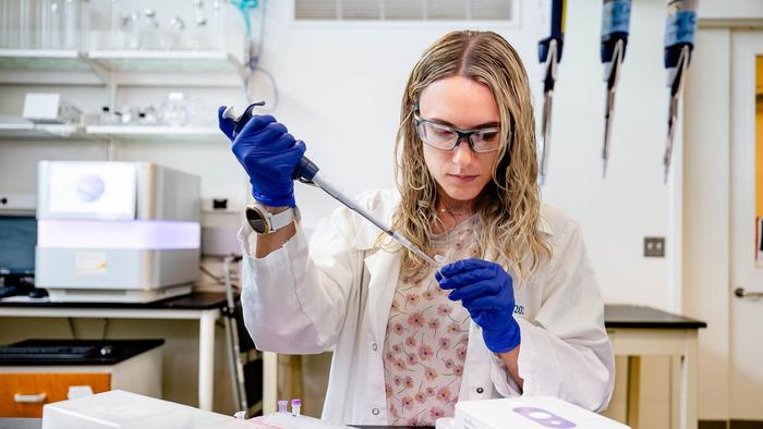 33659D_0425_BIO_Sequencing Lab [IMAGE] | EurekAlert! Science News Releases