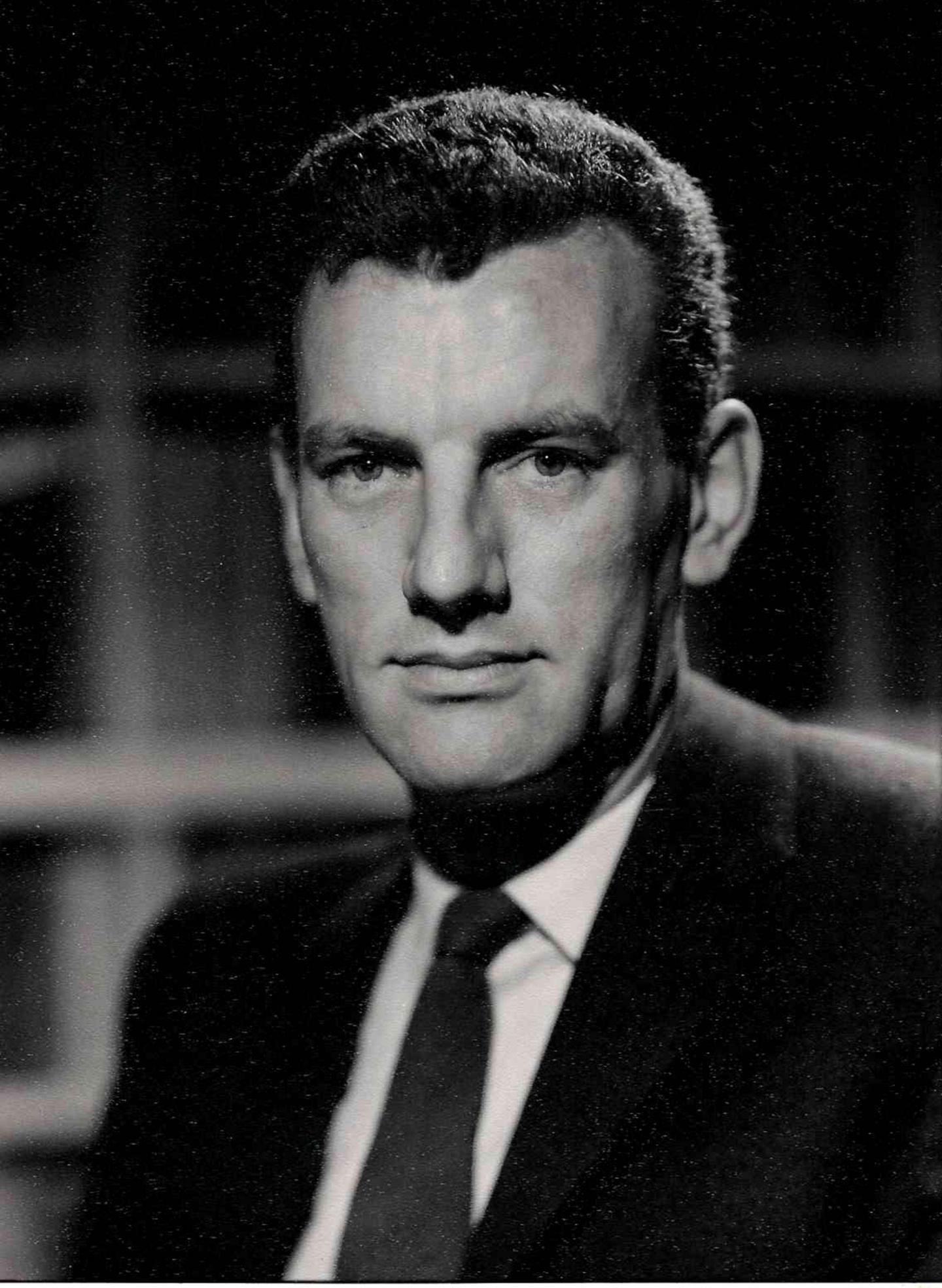 New archive to document controversial writer | EurekAlert!