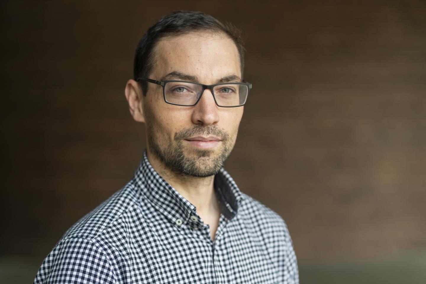 Nicolas Plumeré [IMAGE] | EurekAlert! Science News Releases