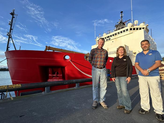 NPS team deploys on USCG Icebr [IMAGE] | EurekAlert! Science News Releases