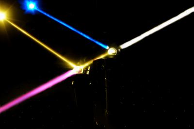Tiny Pieces of Light (4 of 9) [IMAGE] | EurekAlert! Science News Releases